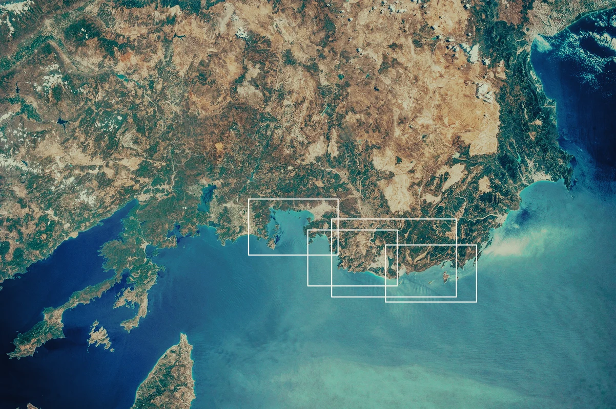 A sattelite photo as desktop picture. Author’s image. | Esintype